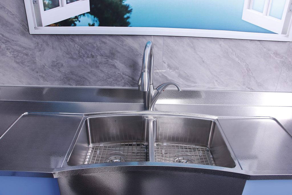 Azure Holds the Snow | Next Generation Kitchens